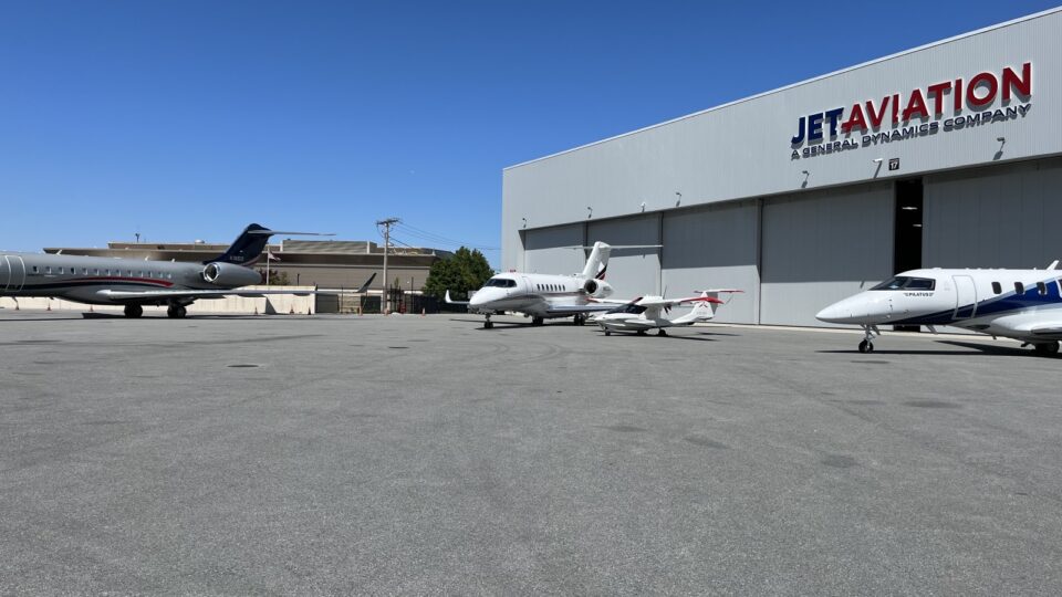 People | Jet Access