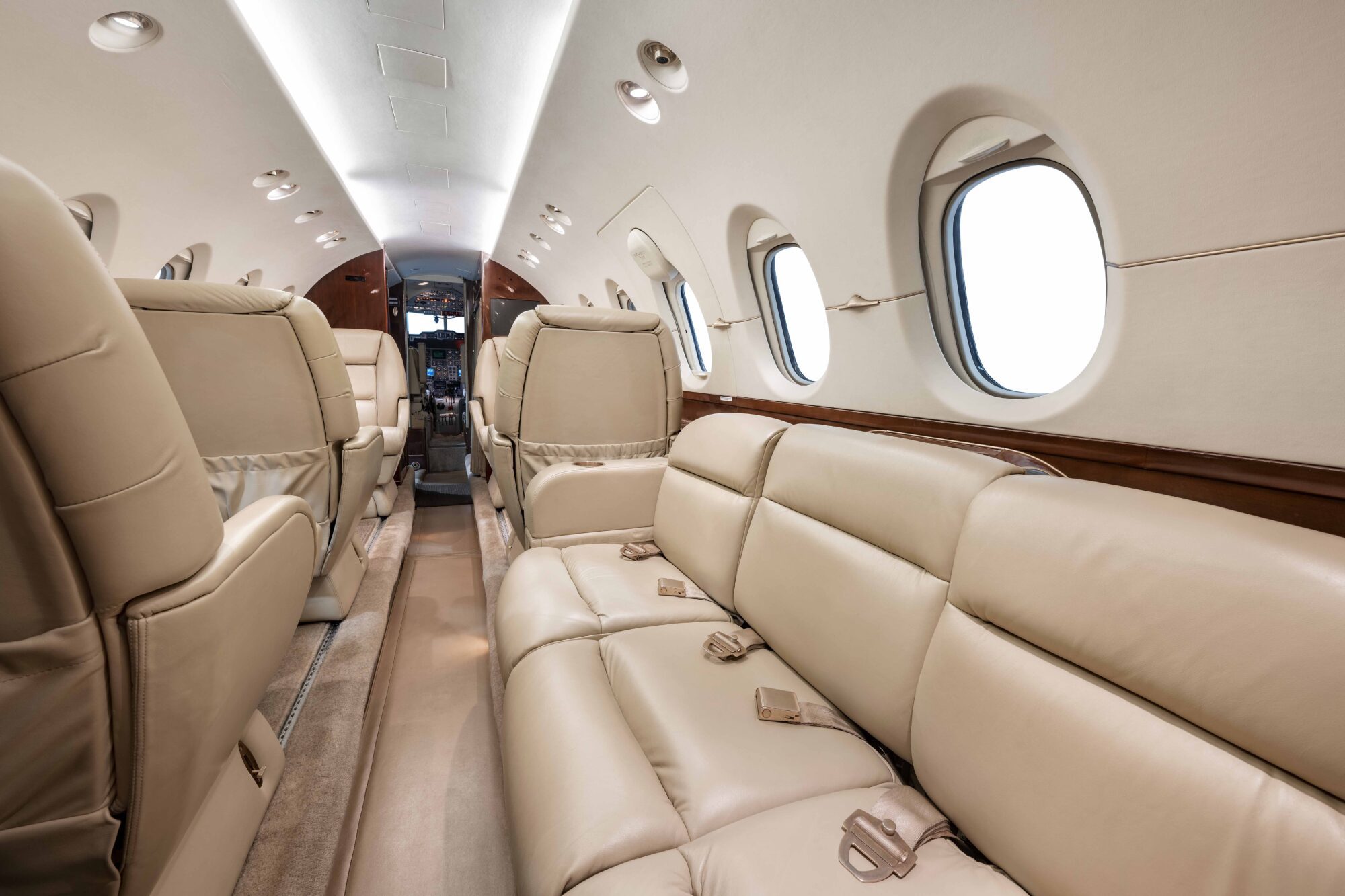 Hawker 800XP | Jet Access